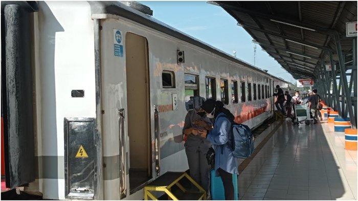 Penumpang Pilih Mudik Jauh Hari, KAI Divre III Sediakan 52.228 Tiket Kereta - Tribunsumsel.com