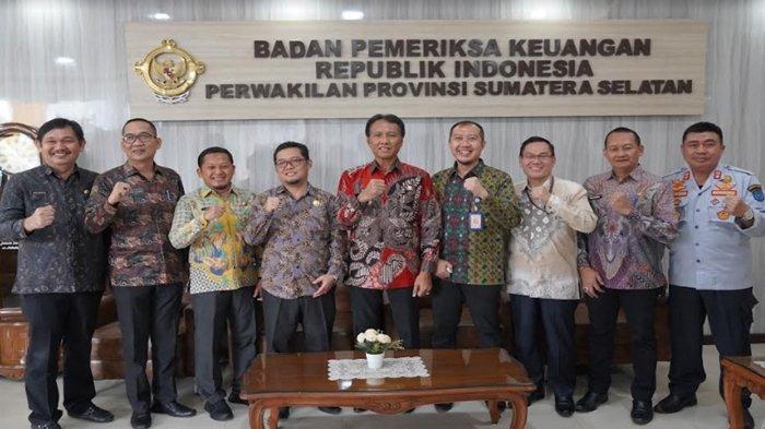 Serahkan LKPD Unaudited 2023 ke BPK, Pj. Bupati OKI Harap Raih WTP ke 13 - Tribunsumsel.com