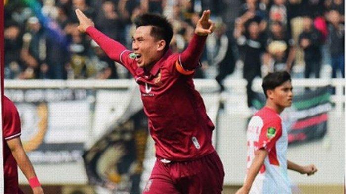 Persembahan Khusus Herwin Tri Saputra, Pencetak Gol Perdana Sriwijaya ...