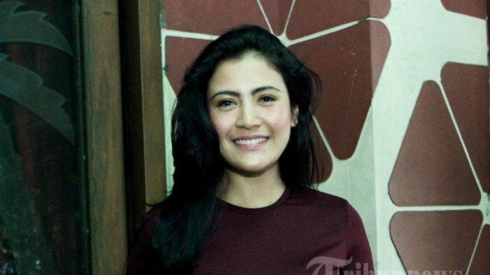 Profil Fera Feriska Pemeran Ibu Senja, Anissa di Sinetron Melukis Senja ...