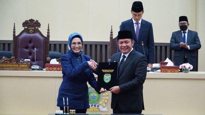 DPRD Sumsel Sepakati Raperda Perubahan APBD TA 2022 - Tribunsumsel.com