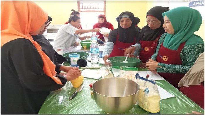 Resep Roti Manis Lembut Ala Bakery, Jajanan Sehat Modal Rp 25 Ribu, Isi ...