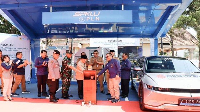 Dorong Percepatan Ekosistem Kendaraan Listrik di Provinsi Jambi, PLN Hadirkan SPKLU ...