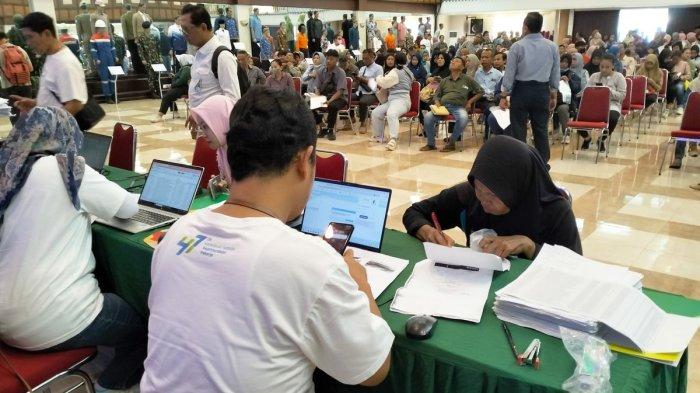 Kabar Baik Karyawan Sritex Di-PHK Imbas Pailit Dipastikan Dapat THR dan ... Kabar Baik Karyawan Sritex Di-PHK Imbas Pailit Dipastikan Dapat THR dan ...