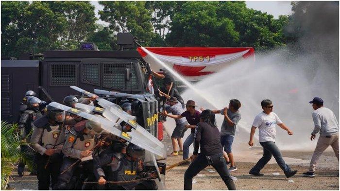 Simulasi Pengamanan Pemilu 2024, Dua Warga Tertembak, Polres Musi Rawas Turunkan 500 Personel ...