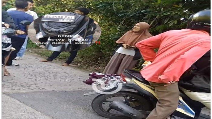 Tangis Ibu Muda di OKU Jadi Korban Begal Saat Bonceng 2 Anaknya, Diancam Pisau Hingga Motor ...