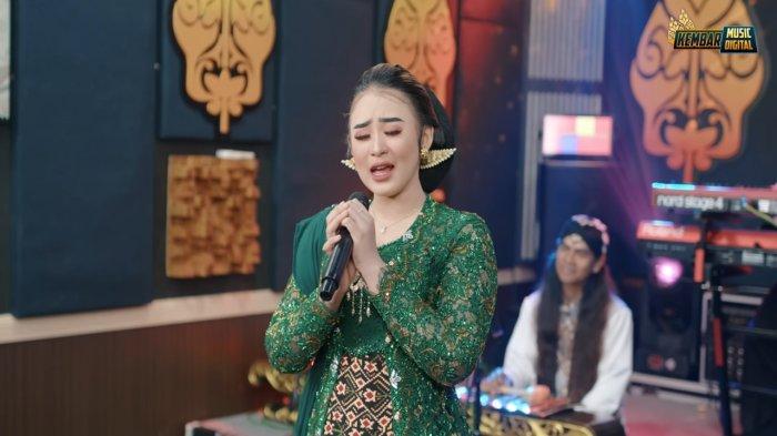 Berita Arti Lagu Niken Salindry - Ayang Ayang Terbaru Hari Ini ...