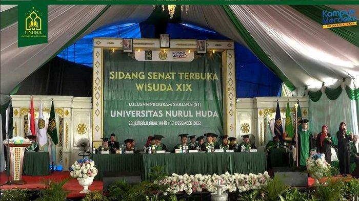 Dihadiri Bupati Enos, UNUHA Luluskan 324 Sarjana Pada Wisuda Angkatan XIX 2022 - Tribunsumsel.com