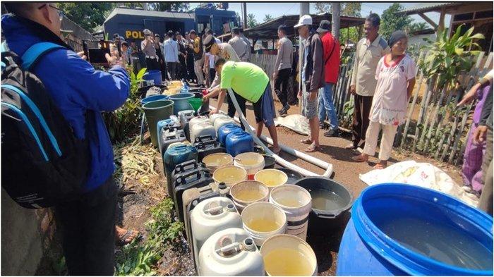 Sumur Kering, Warga Dempo Tengah Pagaralam Tempuh Jarak 10 Kilometer ...