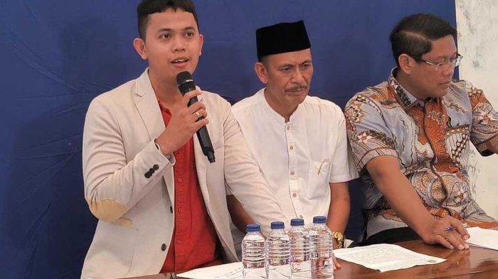 Alasan Arsin Kades Kohod Menghilang di Tengah Kasus Pagar Laut Tangerang, Bantah ke Luar Negeri ...