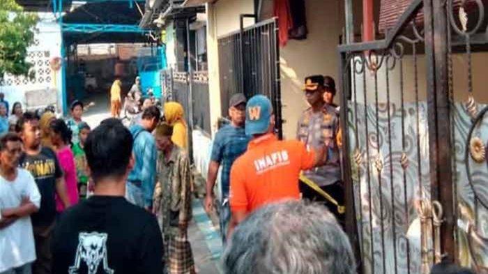 Teganya Anak Bunuh Ibu Kandung di Sidoarjo Diduga Tak Dibelikan HP, Dipergoki Warga saat ...
