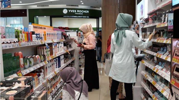 Kalian Harus Tahu Ini Beda Toko Obat dan Apotek, Jenis Obat Dijual ...