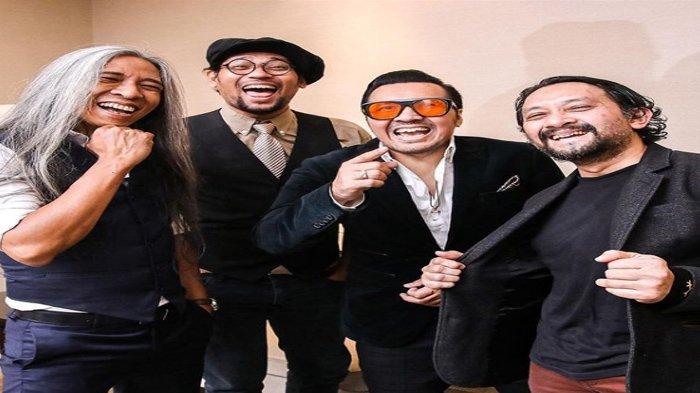 6 Kunci Gitar Lagu Naif Populer Untuk Belajar, Ada Air dan Air dan Api ...