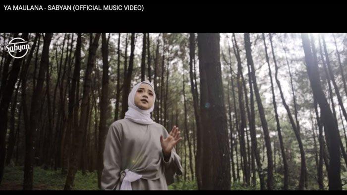 Download (Unduh) Sholawat Ya Maulana Sabyan Gambus (Nissa Sabyan) Lengkap dengan Lirik Latinnya ...