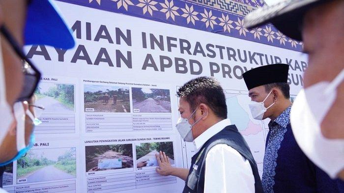 Perbaiki Infrastruktur Secara Merata, Masyarakat Muba Ucapkan Terimakasih pada Herman Deru ...