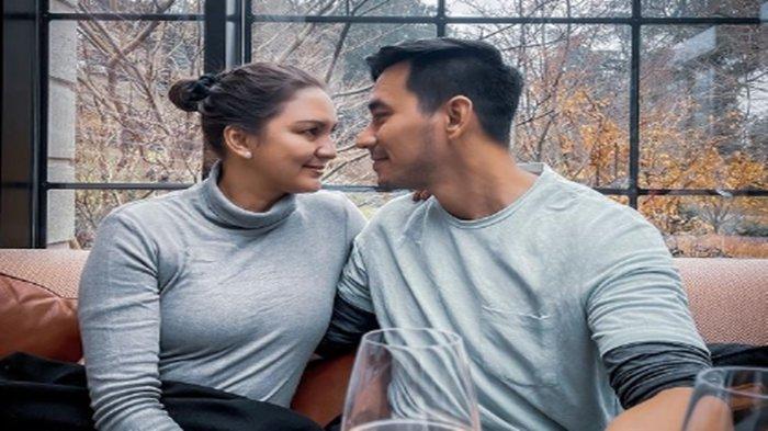 Isu Dona Agnesia Covid? Cek Fakta Istri Darius Sinathyra Disebut Hilang ...