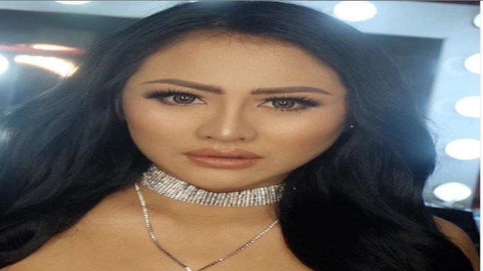 Transformasi Wajah Jelly Jelo, Wanita yang Viral Karena Jadi SPG Hingga ...