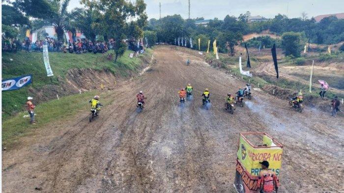 Ratusan Pembalap Grasstrack Jajal Sirkuit Tanjung Enim, Ikuti Kejurnas ...