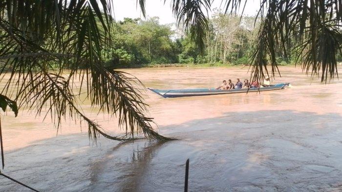 Perahu Karam, Lansia 60 Tahun Hanyut di Sungai Rawas Muratara, 2 ...