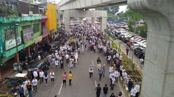 Prabowo Tinggalkan Hotel Horison Palembang Menuju Lokasi Kampanye di ...