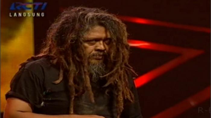 Mbah Gimbal Bakal Beri Rp 100 Juta Jika Ada yang Bisa Menggemboknya ...