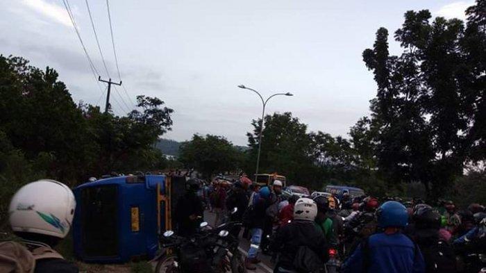 Ngerinya Bimbar Angkot di Batam, Jenderal Bintang Satu Nyaris Jadi ...