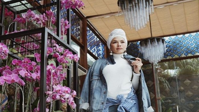 Dikabarkan Dipecat Pagi Pagi Pasti Happy, Nikita Mirzani: Tidak ...