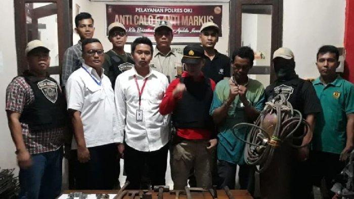 Ini Wajah dan Identitas Pencuri Besi Pembatas Tol Pematang Panggang-Kayuagung, Ditangkap Saat ...