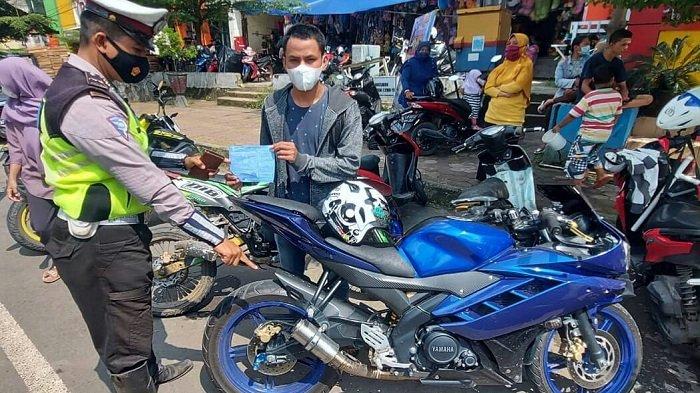 Pakai Knalpot Brong, Pengendara Langsung Ditilang Satlantas Polres Prabumulih - Tribunsumsel.com