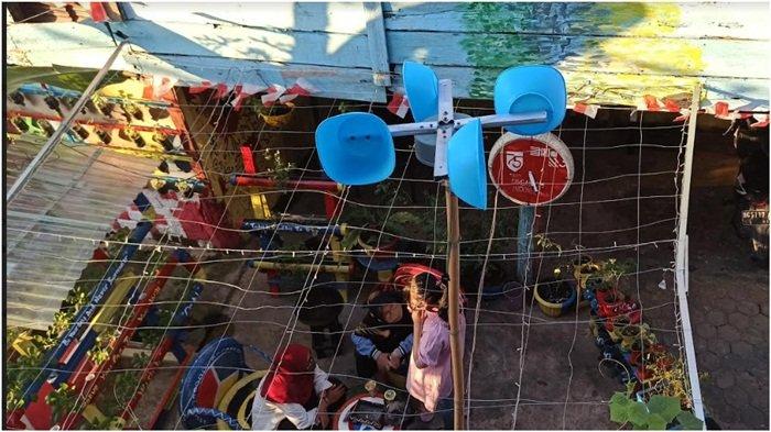 Remaja Cinta Negeri di Kampung Cempaka 26 Ilir Palembang Manfaatkan ...