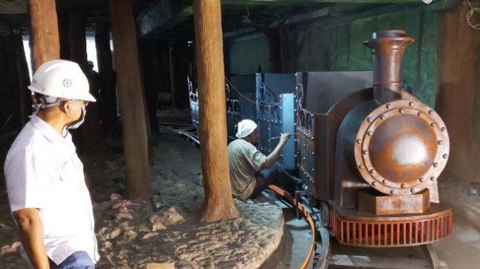 Replika Kereta Api Lengkapi Koleksi Museum Batu Bara Tanjung Enim ...