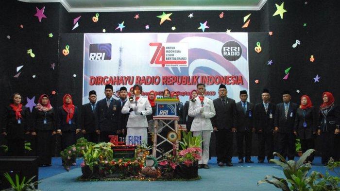 Sahara Distry Sabet Juara Satu Bintang Radio RRI Palembang Tahun 2019 ...
