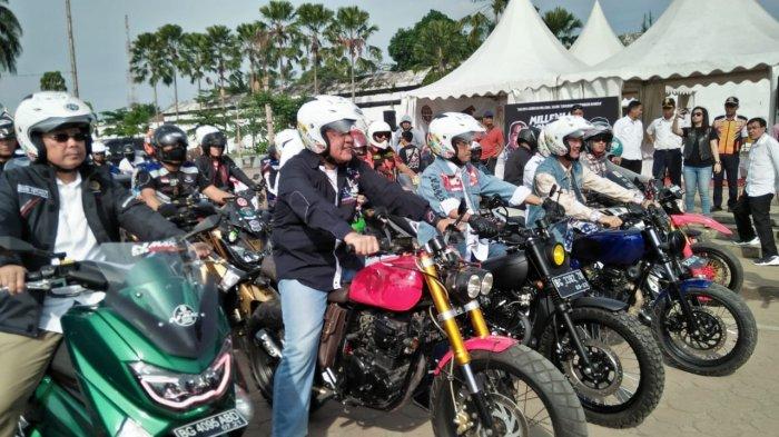 Menhub dan Herman Deru Kongkow Bareng Bikers - Tribunsumsel.com