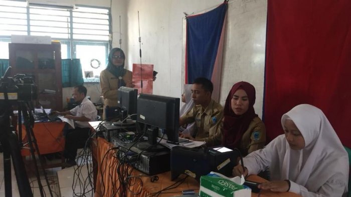 Banyak Siswa SMA Berusia 17 Tahun Lebih, Disdukcapil Lahat Kebut ...