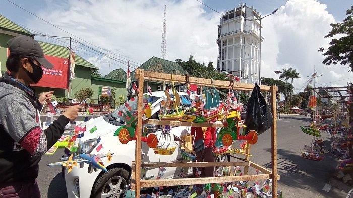 Melihat Pedagang Telok Abang di Jalan Merdeka Palembang, Hanya ada di ...