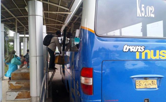 TransMusi Bandara Beroperasi Hingga Pukul Lima Sore - Tribunsumsel.com