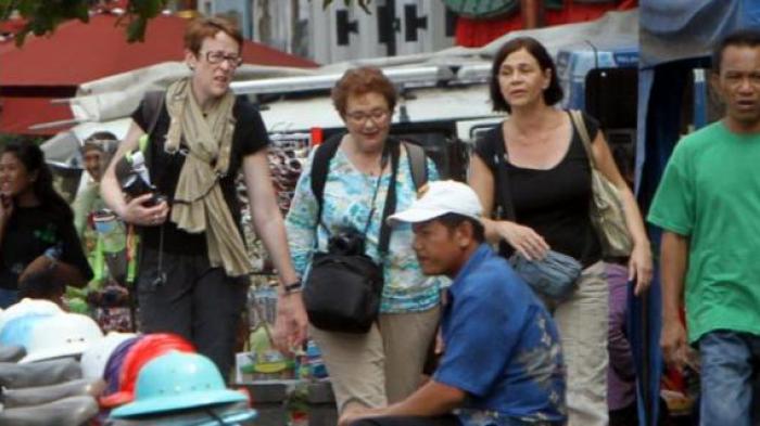 Mau Tahu Alasan Orang Asing di Indonesia Dipanggil Bule? Ini Penjelasannya - Tribunsumsel.com