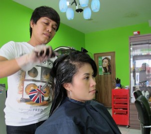 Model Rambut Tahun 70-an Kembali Trend - Tribunsumsel.com