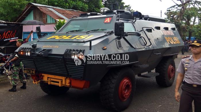 Polda Kirim 2 Mobil Baracuda dekat Markas FPI, Media Berdatangan ...