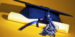 Unitomo Temukan Ijazah Palsu Guru - Surya.co.id