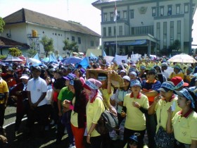 Pabrik Rokok 369 Dinyatakan Pailit - Surya.co.id