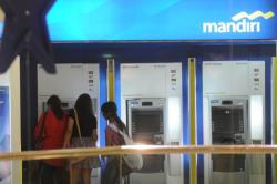 Awal Tahun Bank Mandiri Luncurkan E-Cash - Surya.co.id