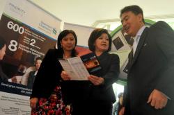 SCB Luncurkan Produk Baru - Surya.co.id