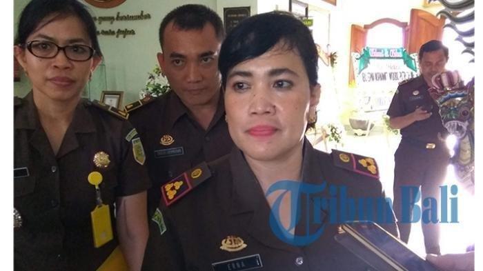 BIODATA Jaksa Erna Normawati yang Keberadaannya Disorot Seusai Tegas Tolak Eksepsi Istri Ferdy ...