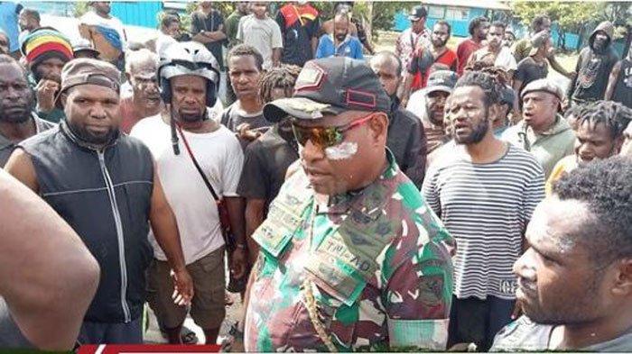 BIODATA Letkol Athenius Murib yang Terjun Langsung Redam Potensi ...