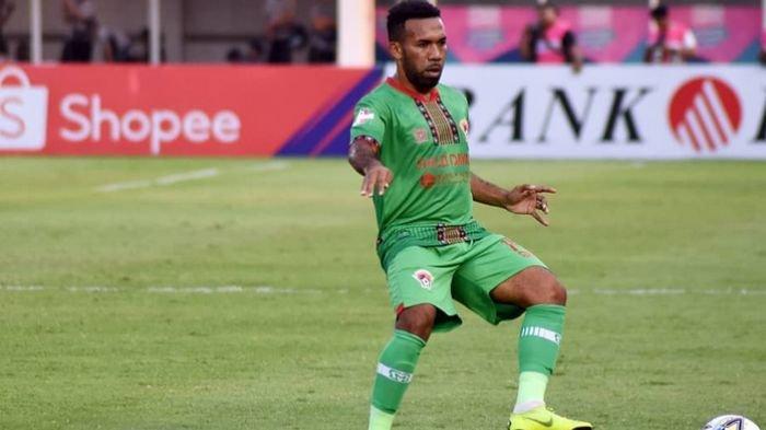Biodata Michael Rumere, Pemain Trial Asal Papua: Masuk Skuad Persebaya ...