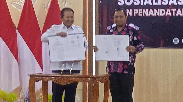 Tingkatkan Sosialisasi Pemilu 2024, KPU Tandatangani Kerja Sama dengan Pemkab Jember - Surya.co.id
