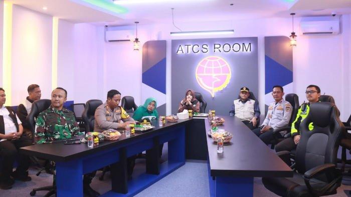 ATCS Pasopati Dilengkapi 27 CCTV, Intai Pengguna Jalan di Kabupaten ...
