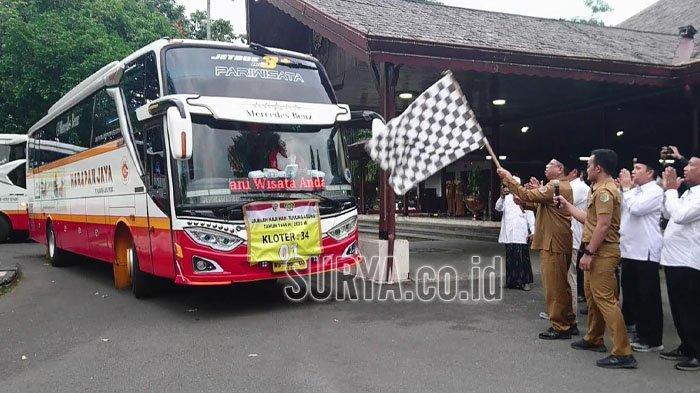 93 Calon Jamaah Haji Tulungagung Berangkat Awal, Ini Pesan Bupati ...