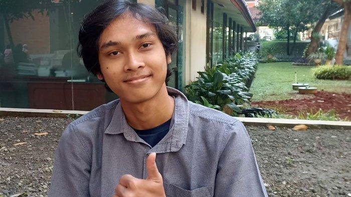 Cerita Asad Fauzi yang Nekat Resign dari Kerjaan Software Developer Demi Ikut SNBT 2025 ke UI ...